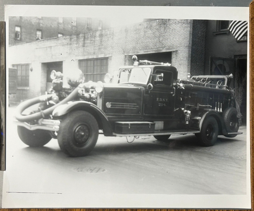 FDNY Engine 214 1938 Ahrens Fox pumper Fire Apparatus Photo A65 | eBay