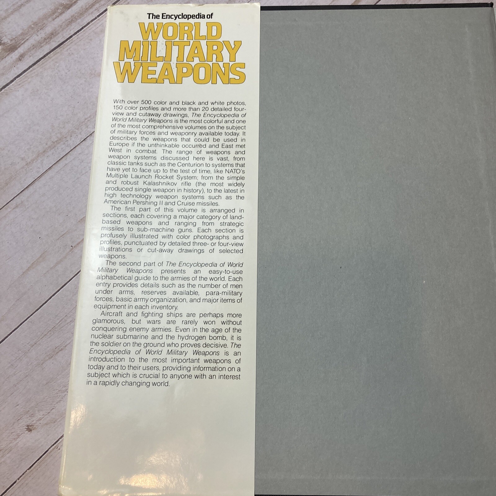 Encyclopedia of World Military Weapons Hardcover Tony Cullen ...