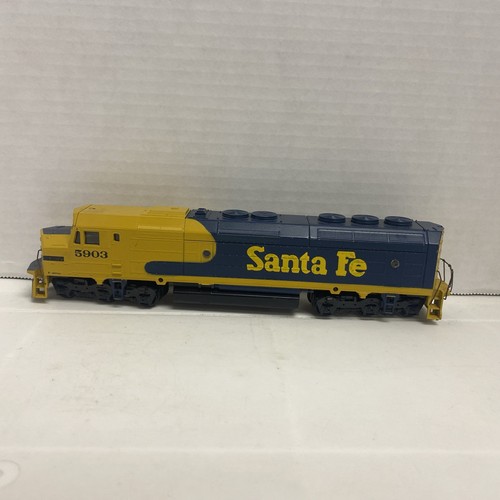 HO 🚂 A9373 HO ATHEARN SANTA FE RR 5903 EMD SDF45 DIESEL LOCO | eBay