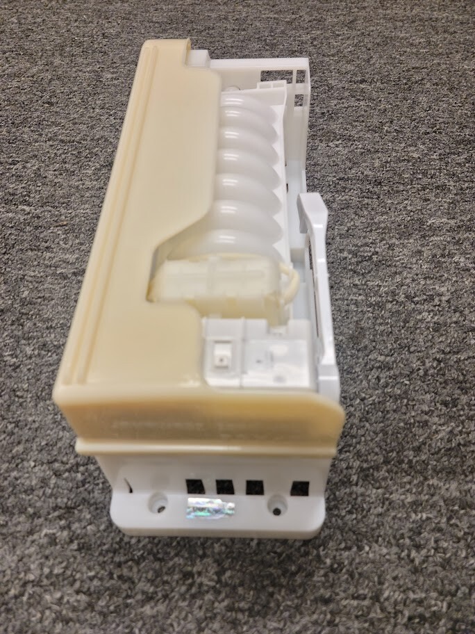 OEM Samsung Fridge Ice Maker Assembly DA97-07603B for RF27T5241SR FREE ...