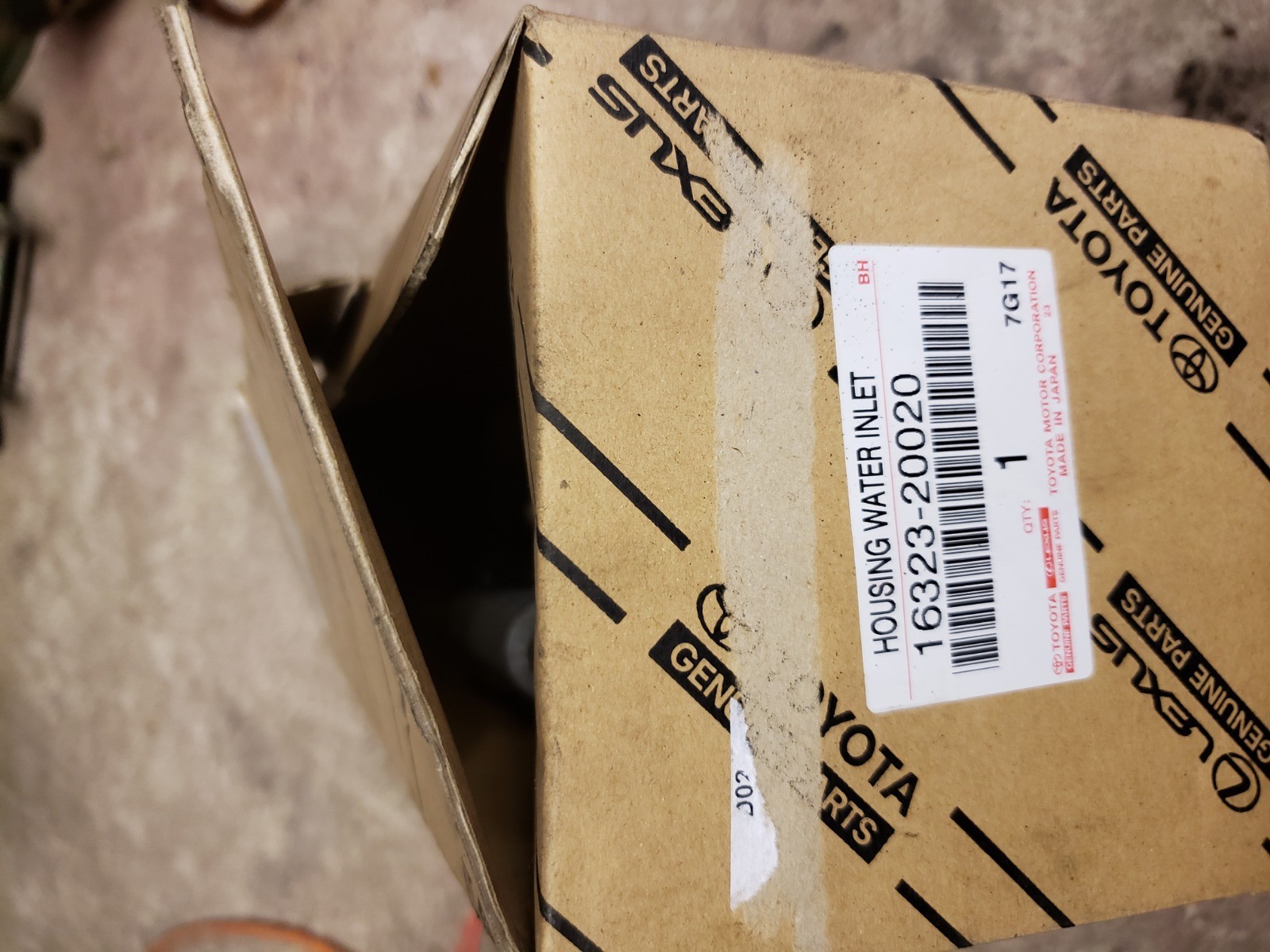 toyota lexus thermostat housing 16323-20020 | eBay