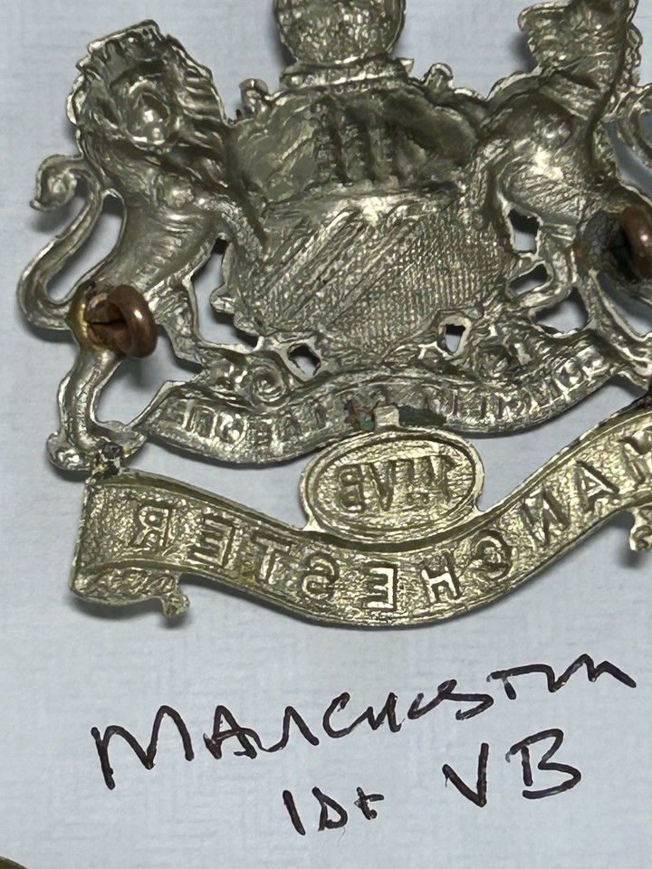 British Military Cap Badges Manchester Reg 1st Vol West Yorkshire Etc ...