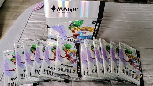 EMPTY - Magic: The Gathering Final Fantasy Collector Booster Box ...