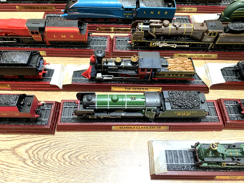 Atlas Editions Model Trains Bundle Joblot 17 Locomotive Legends ...