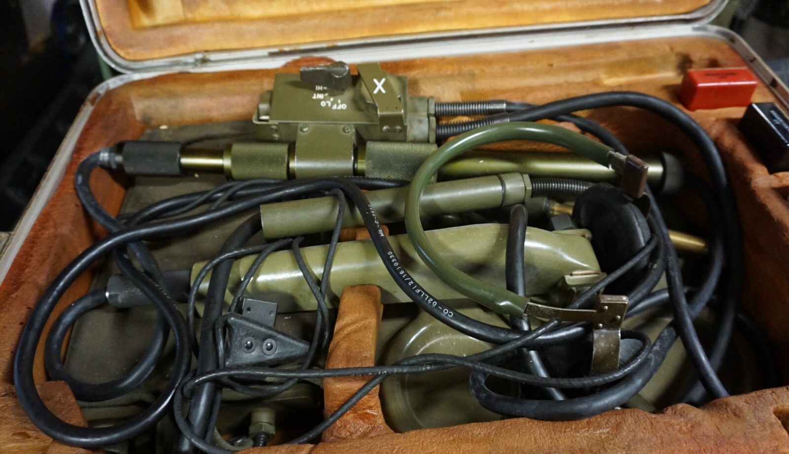 US Military Mine Detecting Set Model Polon P153 - 158 w 1971 TM (Right ...
