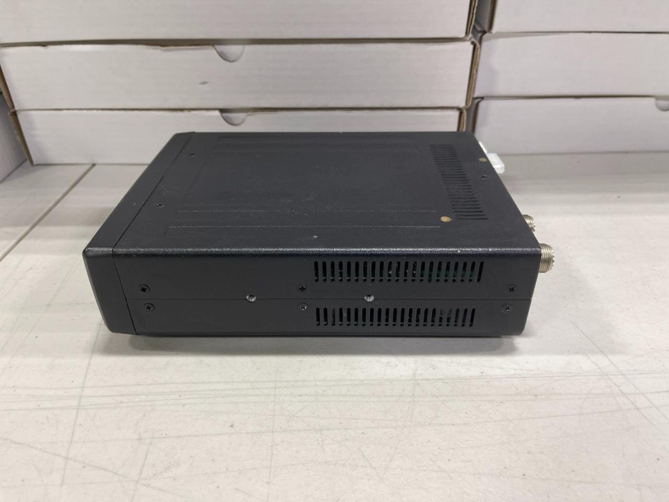 Icom HF/VHF/UHF Transceiver IC-7100 Main Unit and Power Supply Only ...