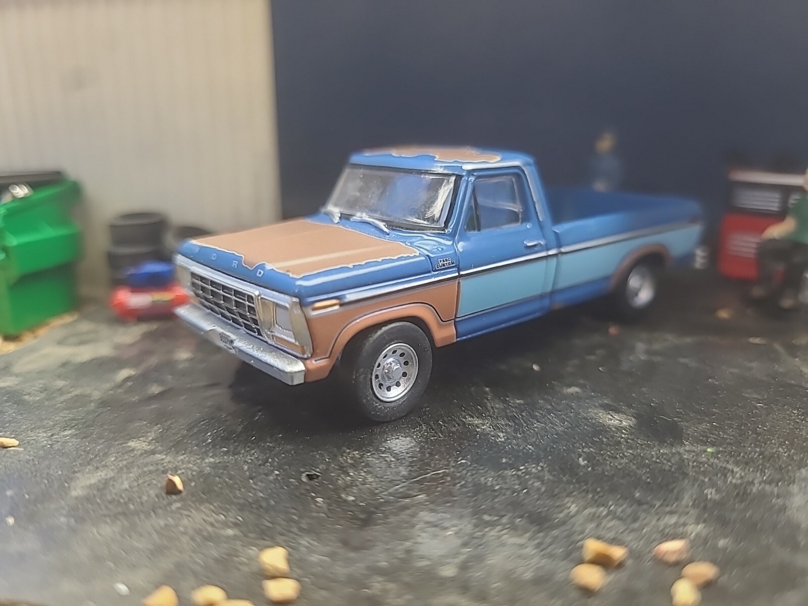 GREENLIGHT 1:64 1978 Ford F-250 Truck barn find junk yard salvage ...