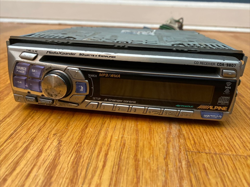 Vintage Alpine Car CD Player Receiver MP3 CDA-9807 50W Old School Audio ...