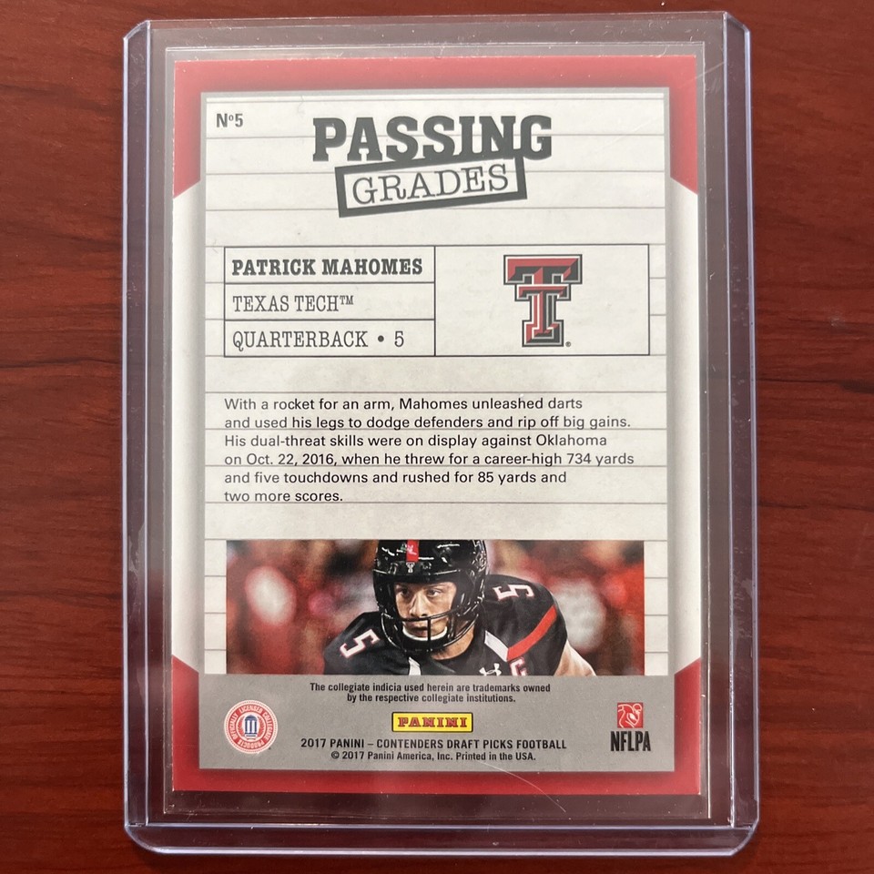 2017 Panini Contenders Draft Picks - Passing Grades #5 Patrick Mahomes ...