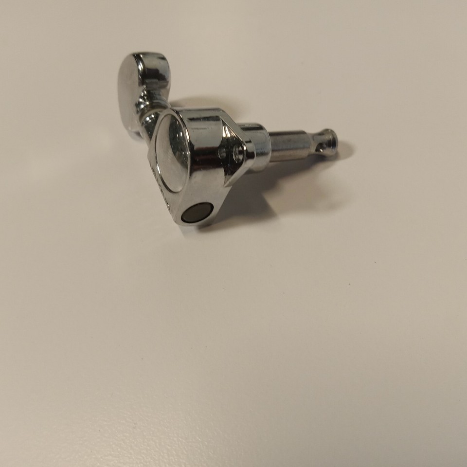 Grover Guitar Tuners - (SET OF 6) - Used On The Peavey Generation ...