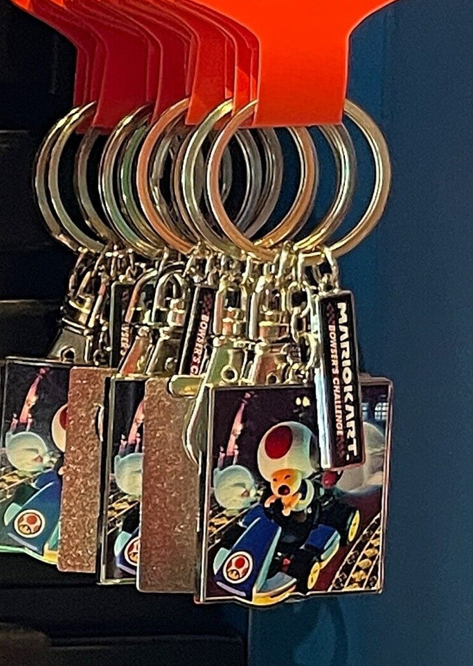 Universal Studios Hollywood Super Nintendo World Toad Keychain Mario ...