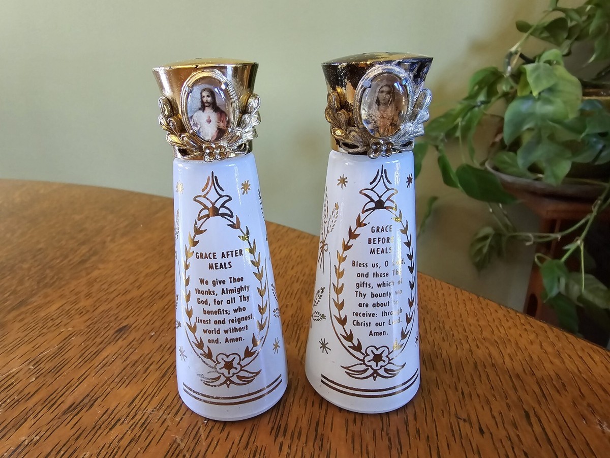Religious Salt Pepper Shakers Vintage Gold Praying Hands Holy Bible