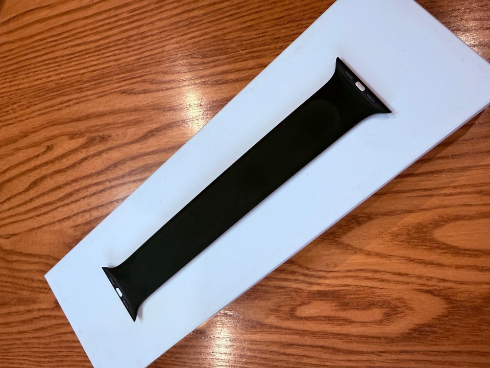 Apple Watch Solo Loop Green Band Size 10-11 Used | Original RRP £49 ...