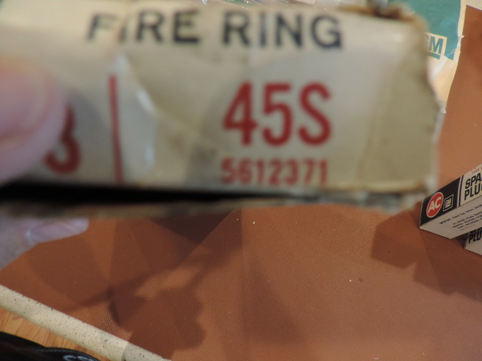 AC Delco Fire Ring AC 45 Spark Plugs with 4 Green Rings--GM #5612371 ...