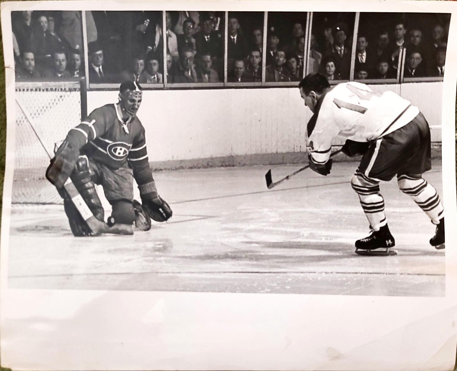 1963 NHL HOCKEY TYPE 1 PHOTO DAVE KEON JACQUES PLANTE GOALIE MASK HHOF ...