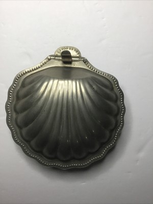 Butter Dishes - Clam Shell Butter Dish