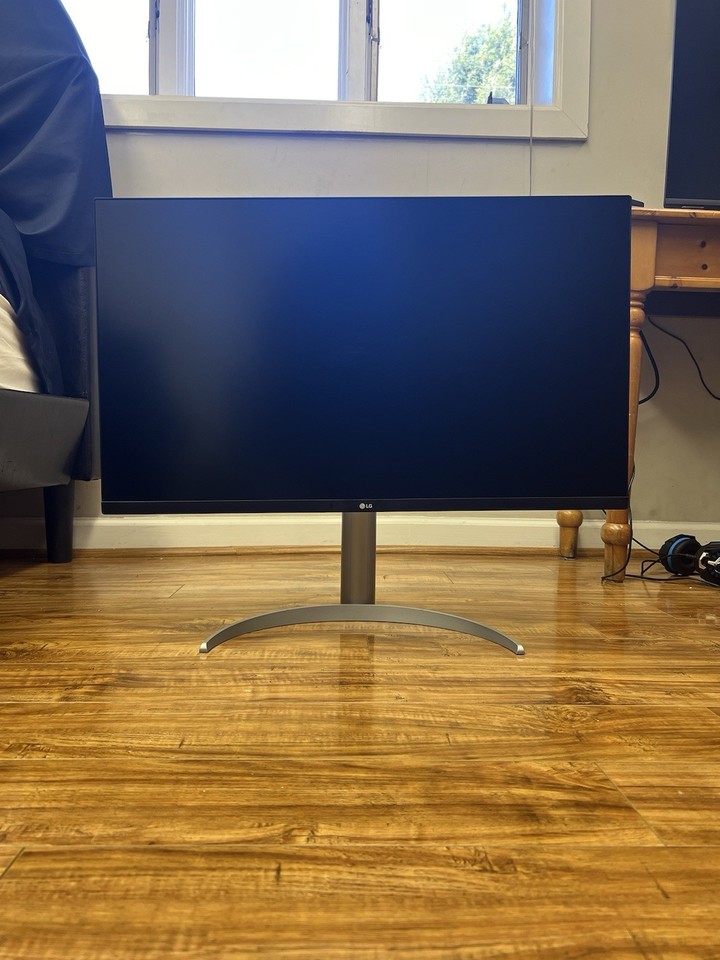 LG 32" UHD HDR 4K Monitor 60hz 4ms with FreeSync VA 32UN550-W 2023 ...