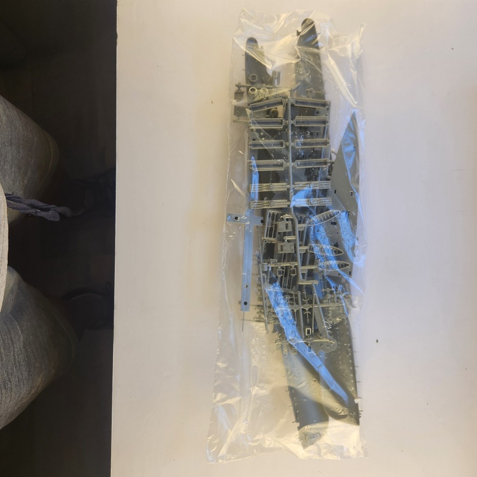 USS Ward 4 Stack Destroyer DD 139 Revell 1/240 Parts In Bag. | eBay