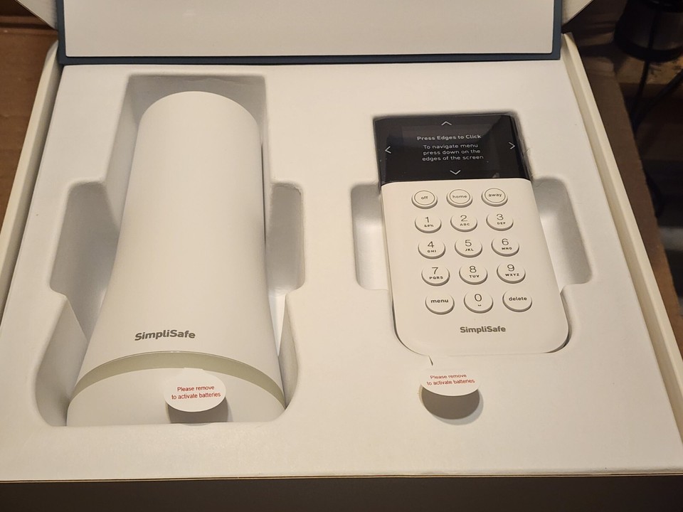 SimpliSafe HSK103 Home Security Kit with HD Camera - White (10 Pieces ...