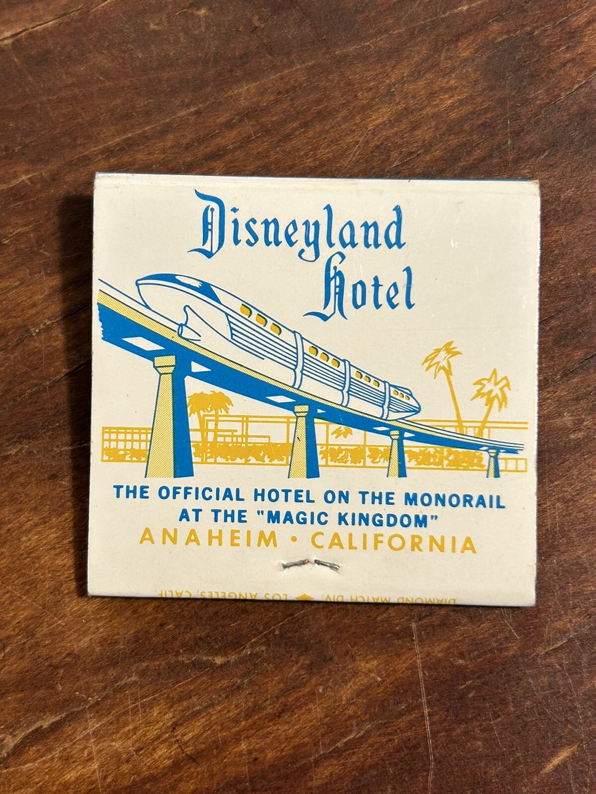 Vintage " DISNEYLAND HOTEL" Matchbook Anaheim, CALIFORNIA. Unstruck ...
