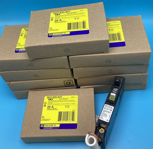 SALE Lot of 10 New Circuit Breakers Square D QO120CAFI 20 Amp 1 Pole ...
