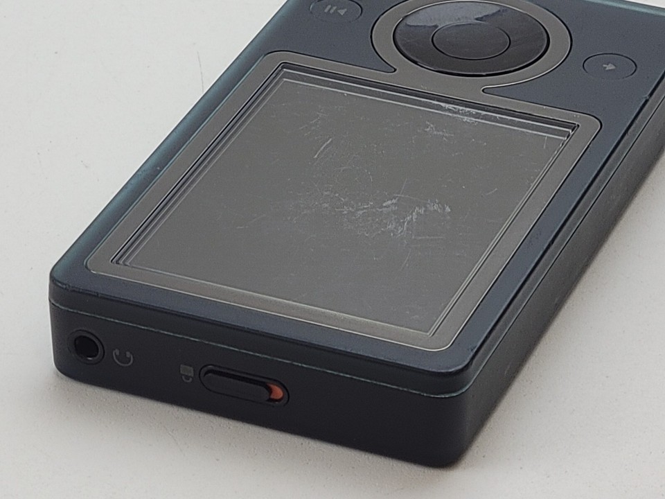 Microsoft Zune Digital Media MP3 Player (1089) 30GB - Black - WORKS ...