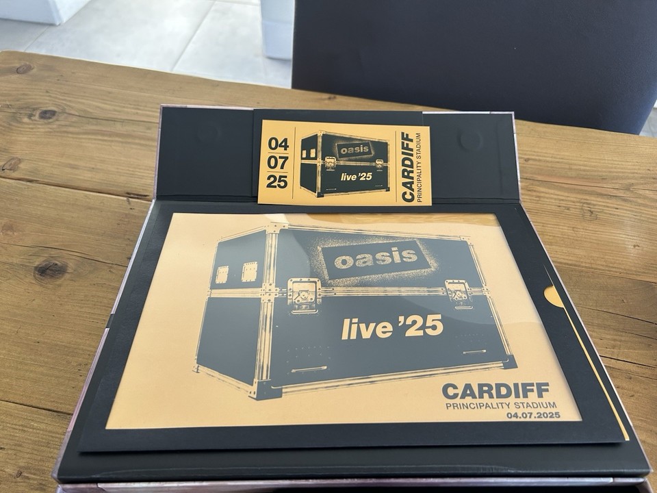 OASIS Live '25 VIP Exclusive Merch Box - Cardiff Opening Night 2025 ...