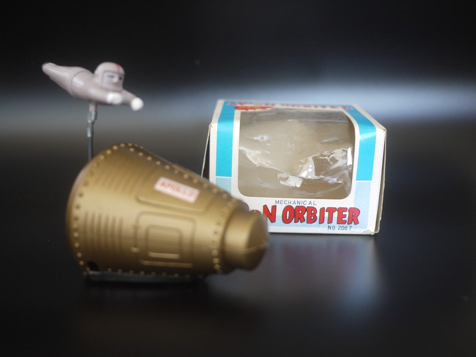 Yone Japan Moon Orbiter Wind Up Toy Apollo Space Capsule + Box 1960s Working! | eBay