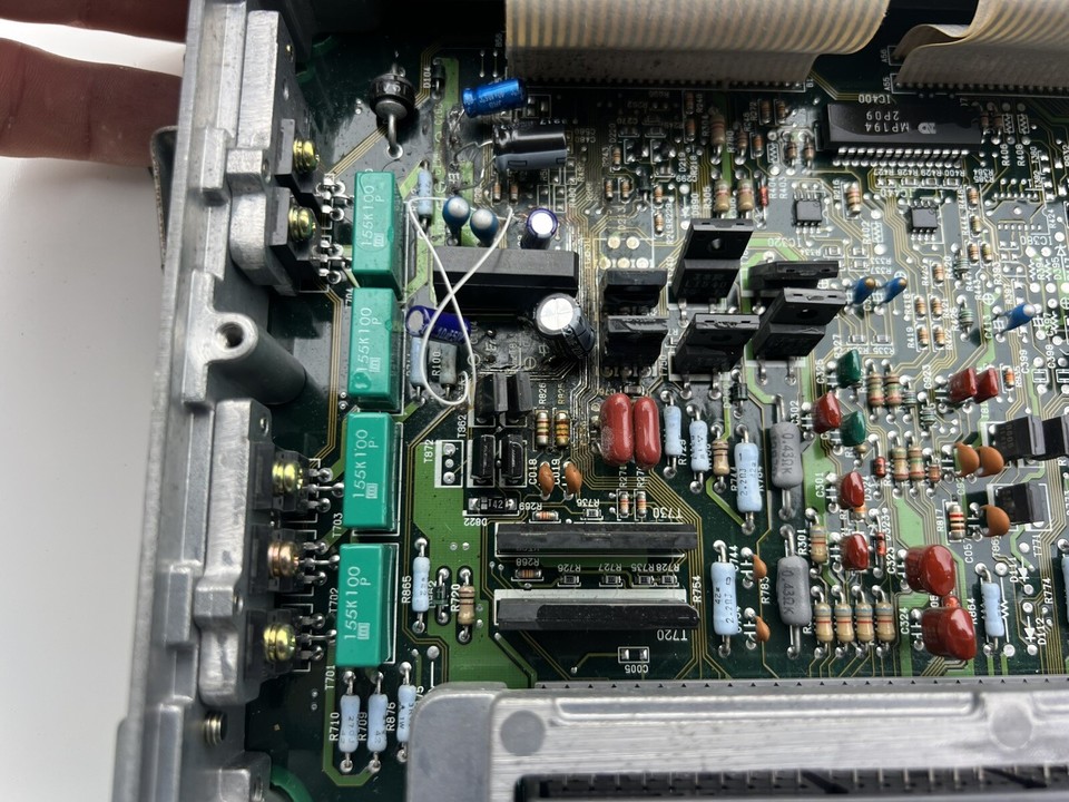 1993-1994 LEXUS LS400 ENGINE CONTROL MODULE UNIT ECU ECM PCM 89661 ...