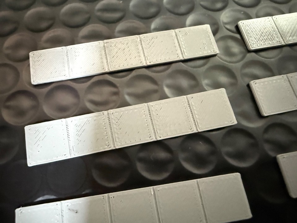 HO Scale Sidewalk for Model Train and Scale Models - Includes Ten 2 ...