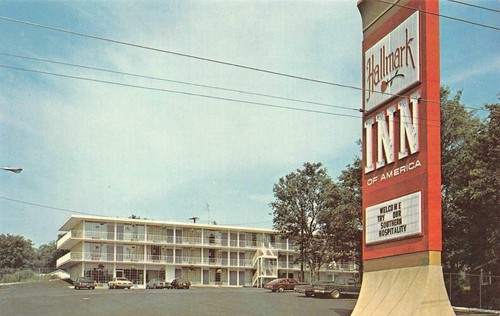 NASHVILLE, TN Tennessee HALLMARK INN OF AMERICA Motel ROADSIDE Chrome ...