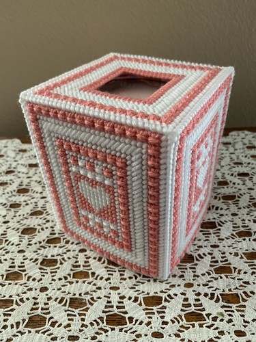 Handmade Needlepoint Plastic Canvas Tissue Box Cover - Coral Sparkle ...
