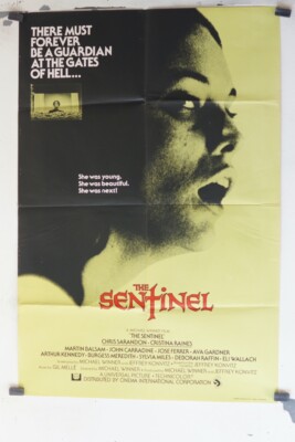 THE SENTINEL (1977) ORIGINAL MOVIE POSTER 70x100 SUSAN CABA, PAUL KELLY ...