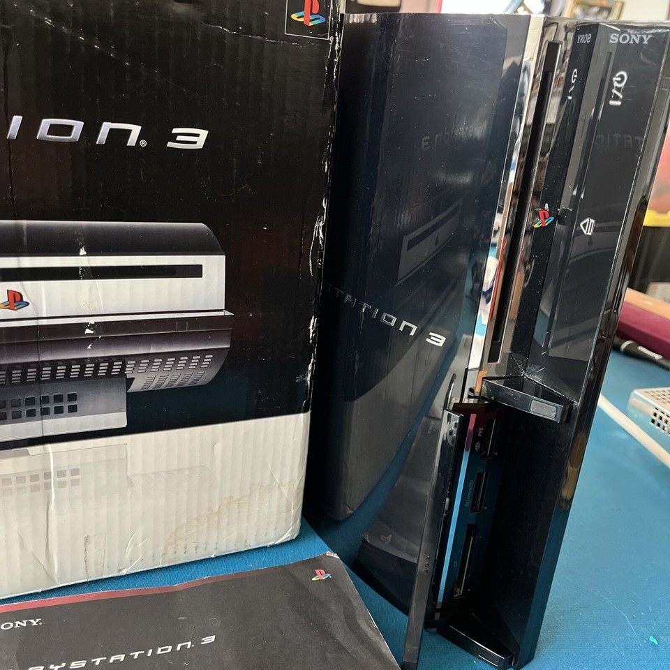 Sony PlayStation 3 PS3 Backwards Compatible Console CECHA01 2007 CIB ...