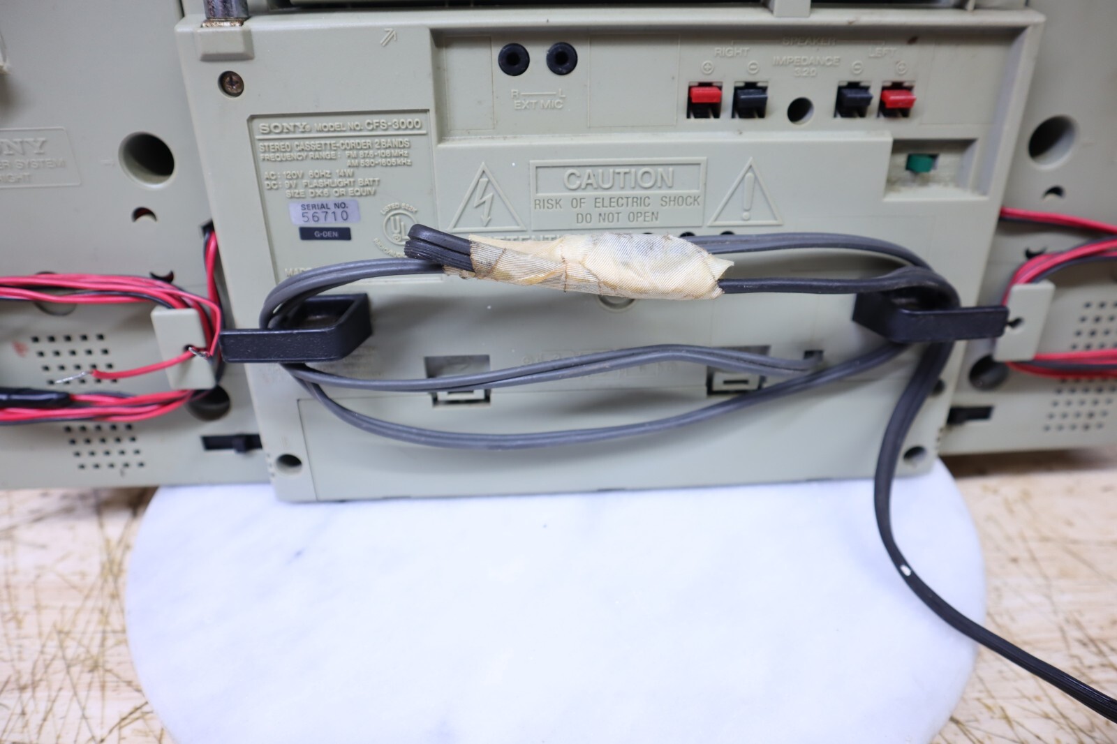 Sony CFS-3000 AM/FM Radio Cassette Graphic Equalizer Stereo Boom Box ...