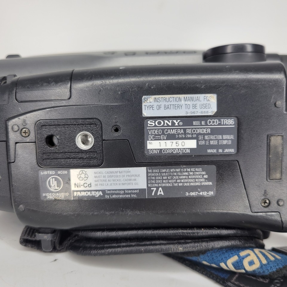 Sony Handycam CCD-TR86 30x Digital Zoom Camera Recorder w/15x Optical ...