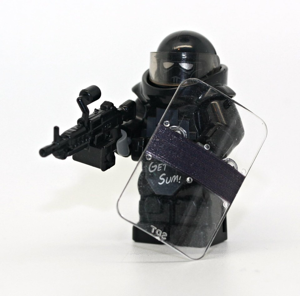 Custom Juggernaut Army Assault Soldier Get Sum made with real LEGO ...