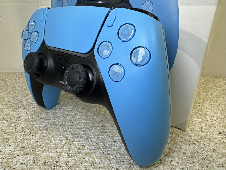 PlayStation 5 Dual Sense Wireless Controller Starlight Blue (CFI-ZCT1W ...