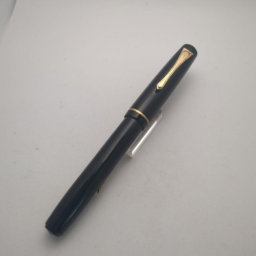 Pilot Fountain Pen 1930s 14K Nib Leather Lever, Used, Flex Threaded ...