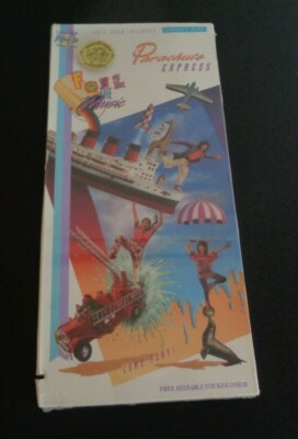 DISNEY Music Box PARACHUTE EXPRESS Feel The Music CD + Lyric Book NEW ...