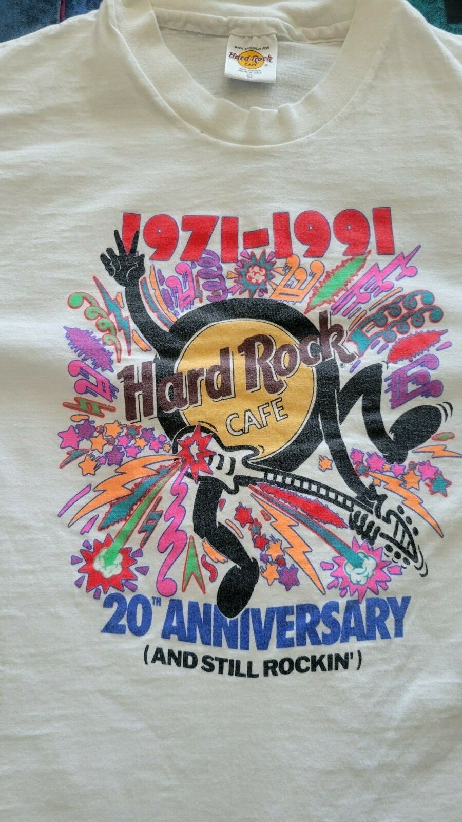 RARE Vintage Large Hard Rock Cafe 20th Anniversary T-… - Gem