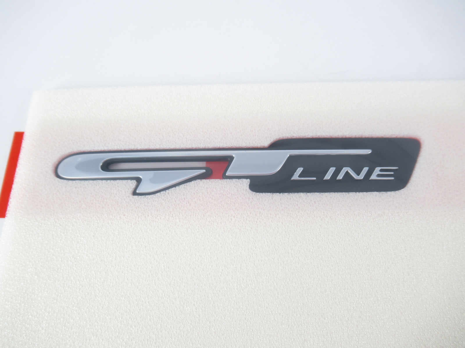 Genuine OEM Kia 86315 L2100 "GT LINE" Emblem Badge | eBay