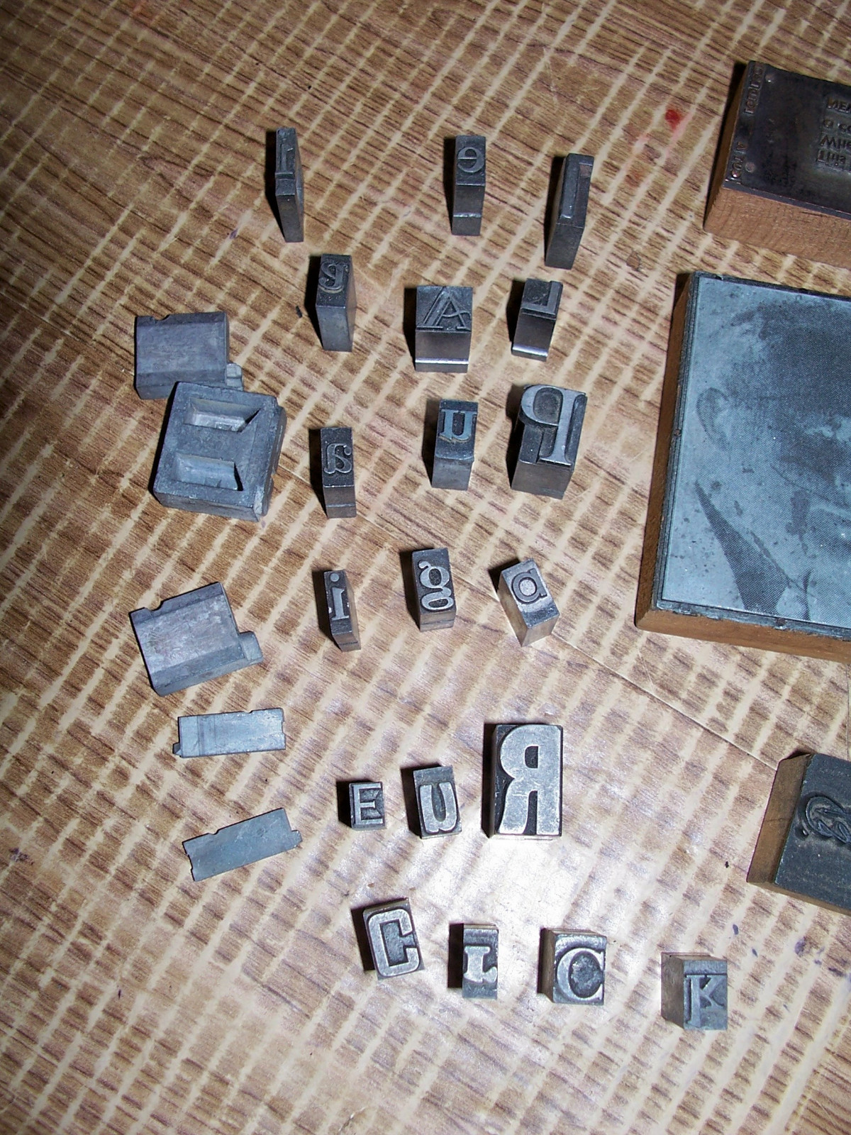 Vintage Printing Blocks Arts Crafts Print Antique Type Cuts Letterpress ...