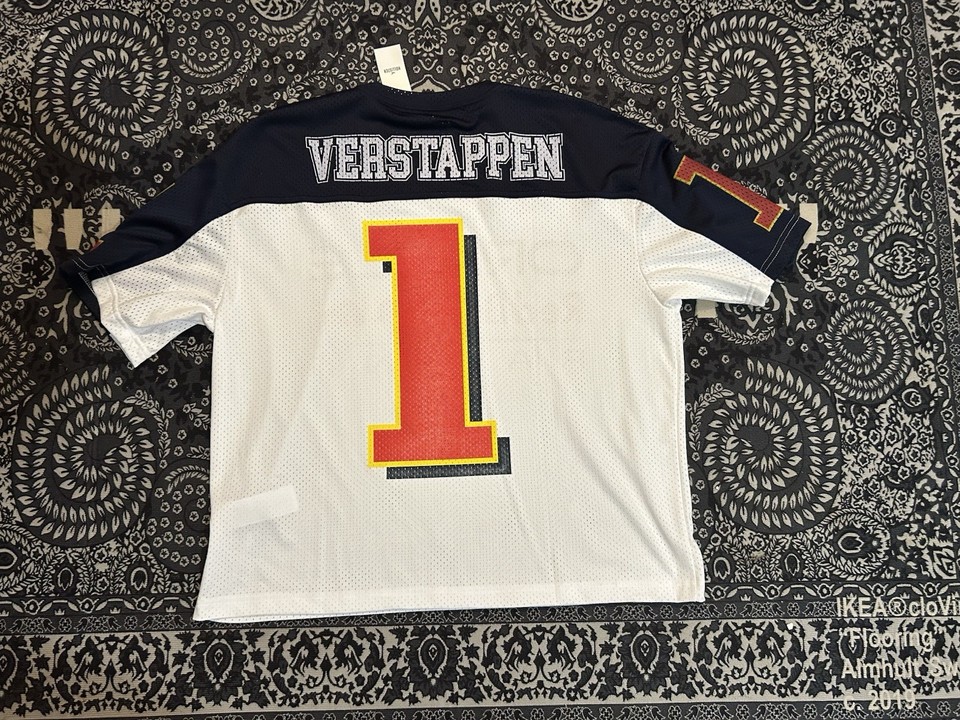 2 HOLLISTER BOXY CROP ORACLE RED BULL GRAPHIC JERSEY SIZE Large | eBay