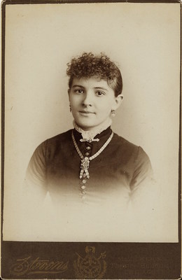 PORTRAIT OF A PRETTY TEENAGE GIRL IN CHICAGO, ILLINOIS - CAB CARD BY ...