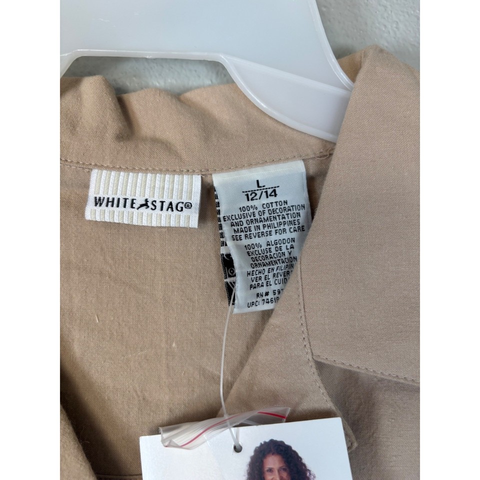 White Stag Embroidered Palm Tree & Hut Short Sleeve Button Down Top ...