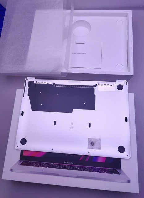OEM Apple MacBook Air 13" 2020 Silver Bottom Case screws OEM BOX A2338 ...