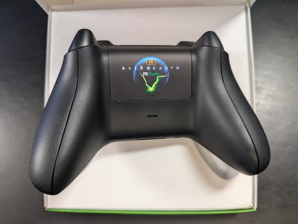 Alien: Earth FX XBox Series X/S Controller Limited Edition Rare ...