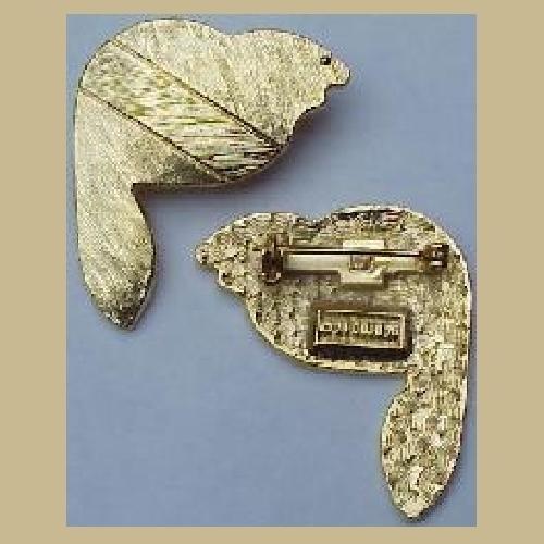 MONTREAL OLYMPICS PIN MASCOT AMIK BEAVER ALL GOLD ORIGINAL COPYRIGHTED ...