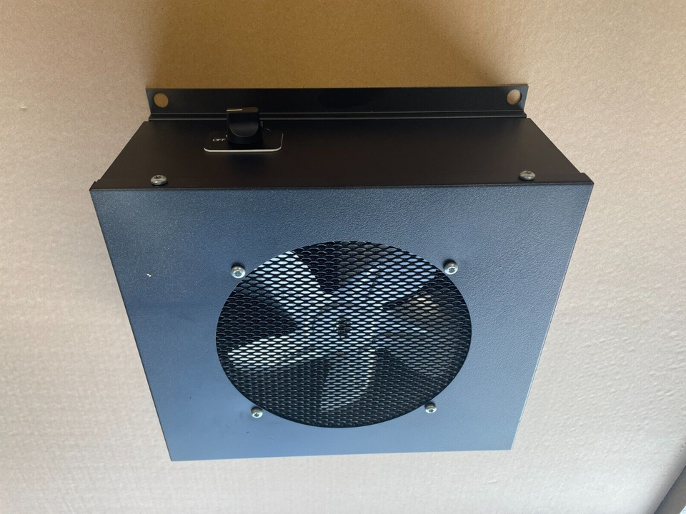 New Pro Air Wall Mount Cab Heater 32,000 BTU w/Fan Switch 12 Volt Ag ...